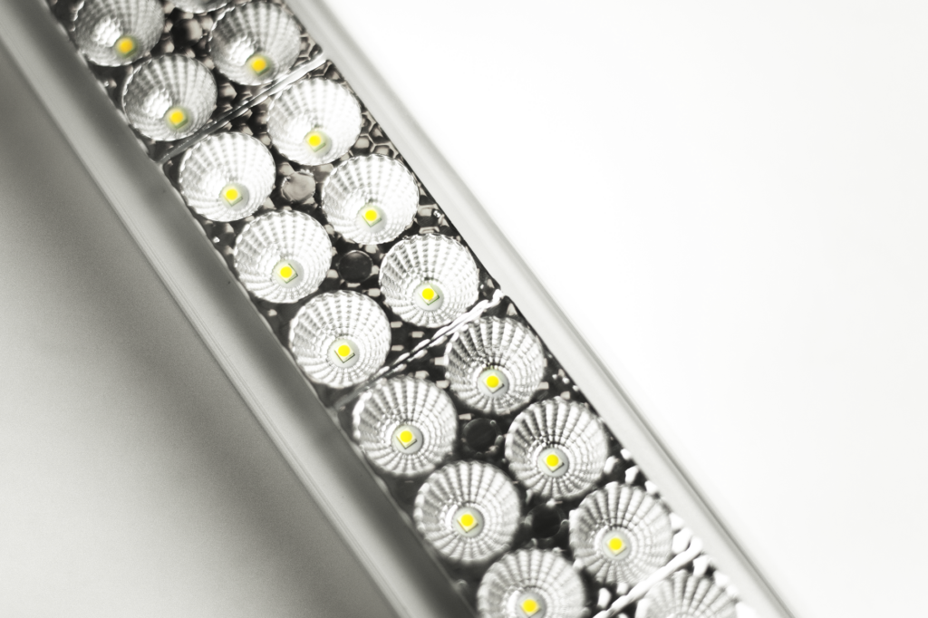 UGR＜19 Low Glare IP69K LED Tri-proof Light